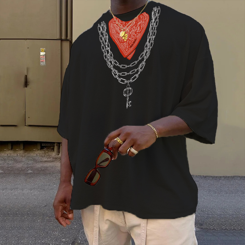 Graphic Tee With Creative Chain Decoration - Helloice Apparel