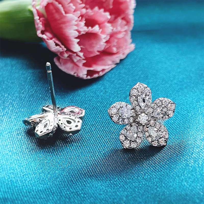 Simple Pear-shaped Flower Sterling Silver Stud Earring - Helloice