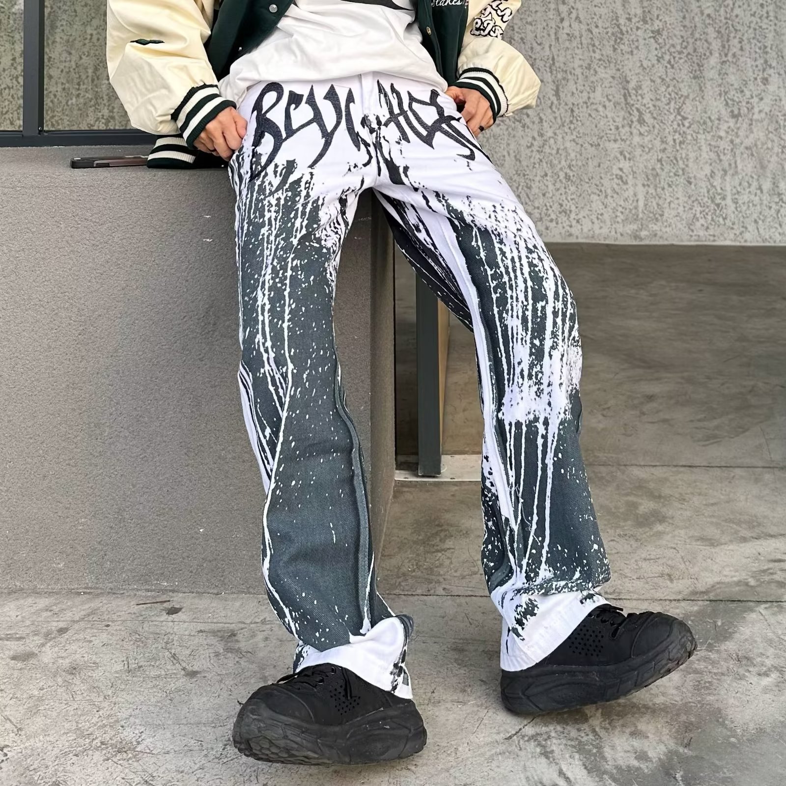 Street Embroidered Splashed Ink Graffiti Spray Painted Jeans - Helloice ...