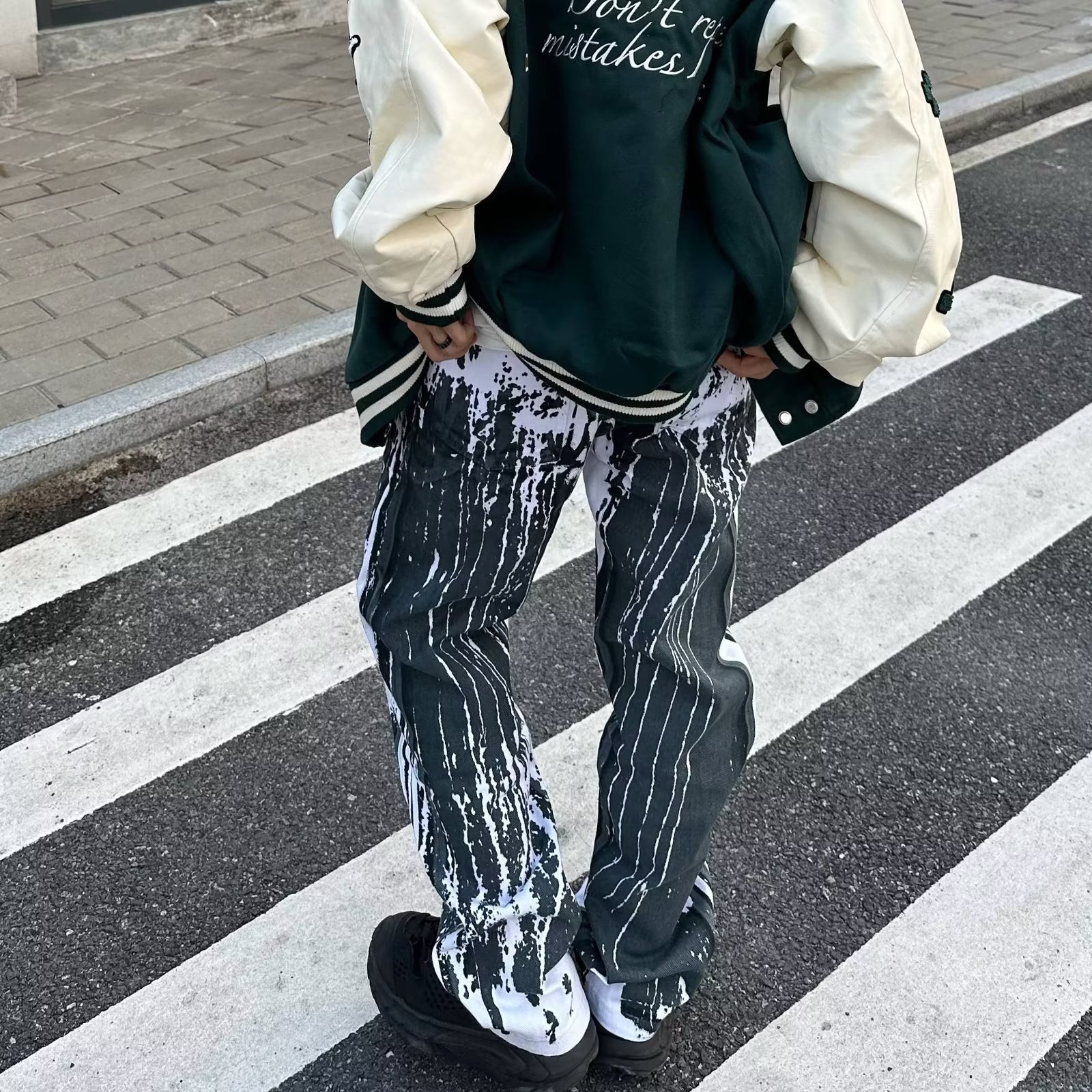 Street Embroidered Splashed Ink Graffiti Spray Painted Jeans - Helloice ...